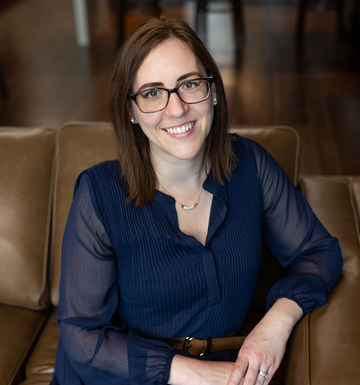 Leah Delich - Institutions | Punch & Associates