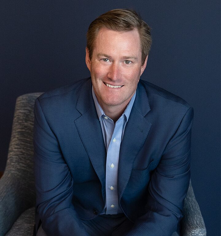 Kevin Robertson, CFA - Private Clients | Punch & Associates